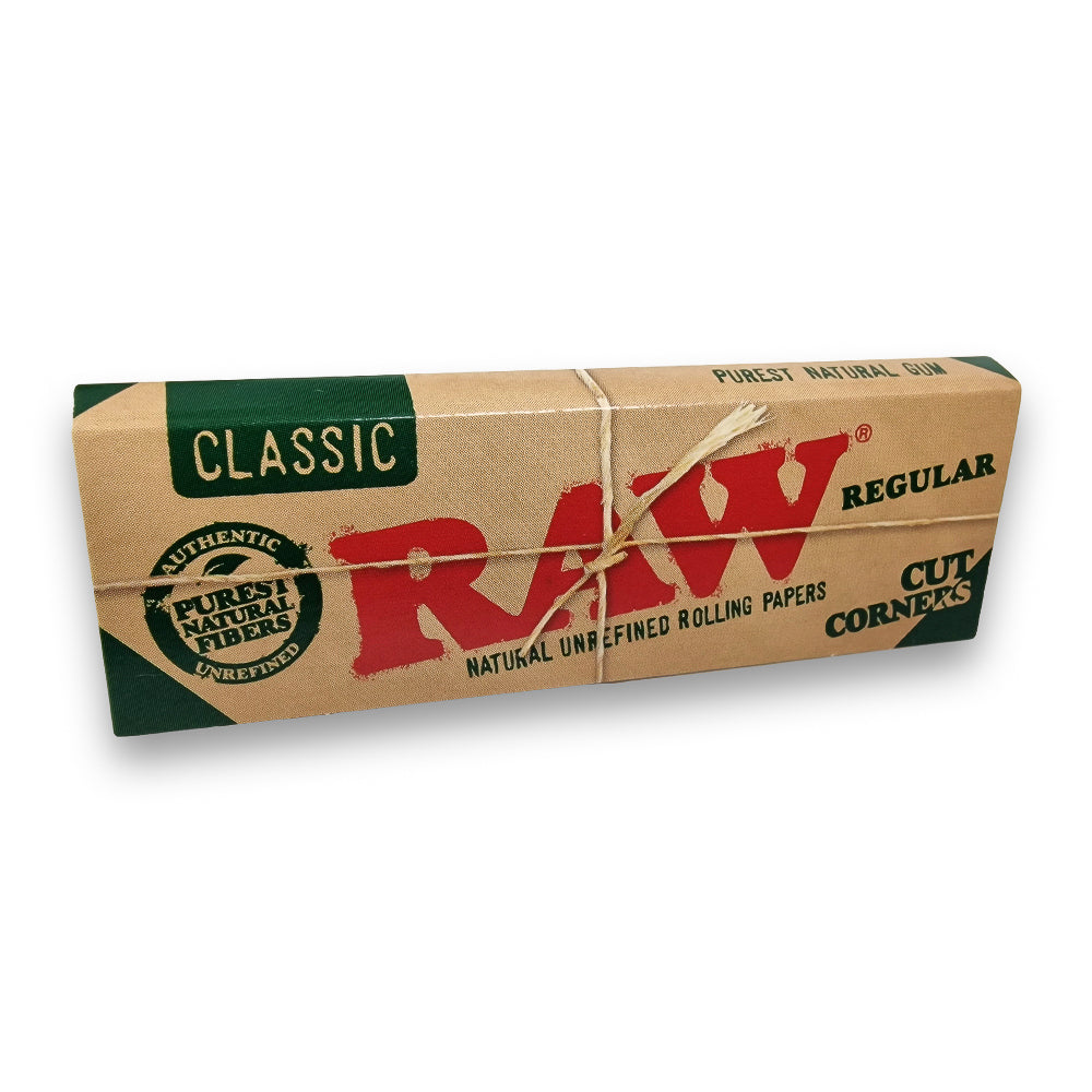 RAW Regular Cut Corners ROLLING PAPERS | Buy Online | Bull Brand